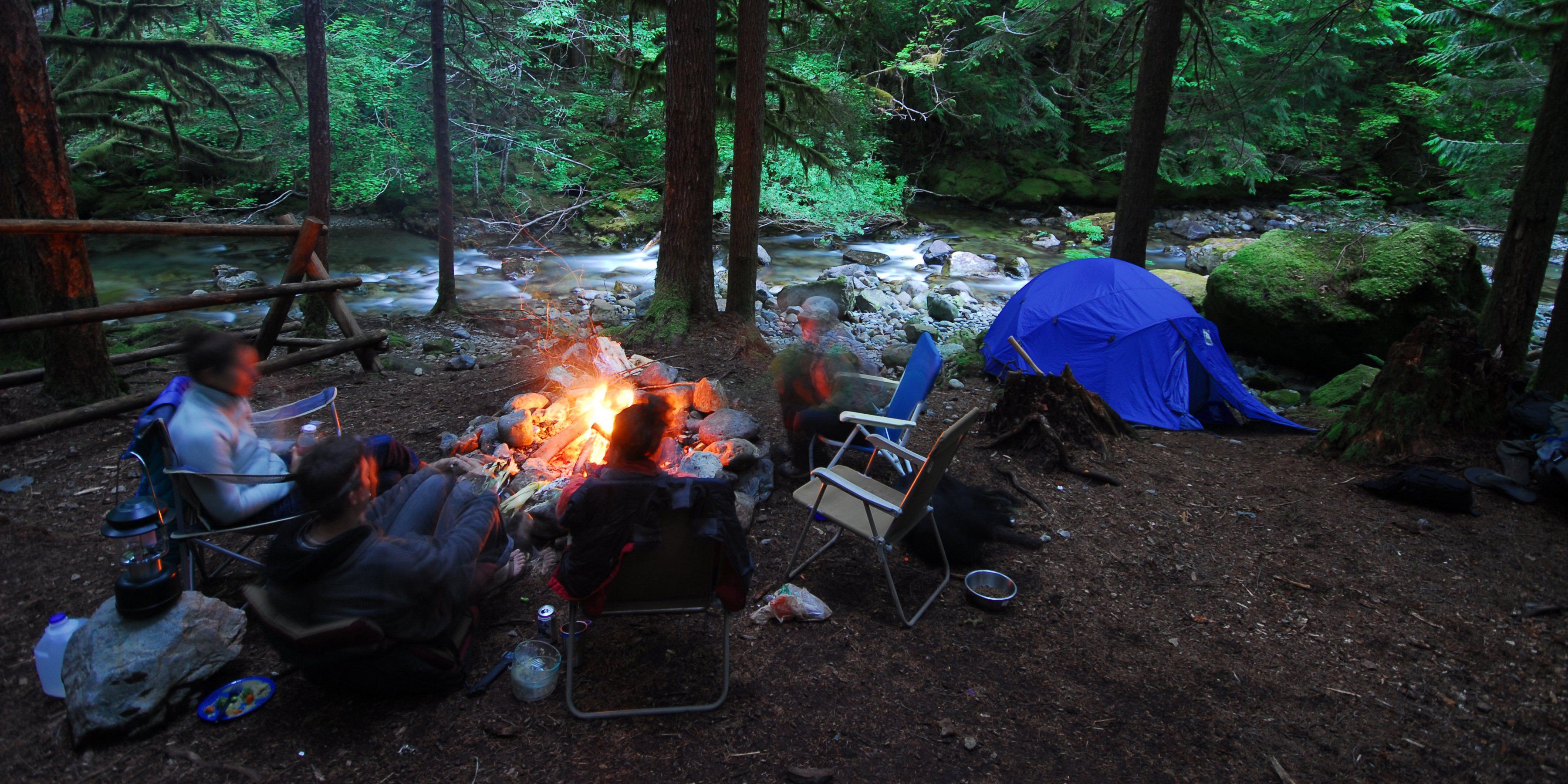 Exploring Santiam River: Your Ultimate Guide to Tent Camping - Humans ...